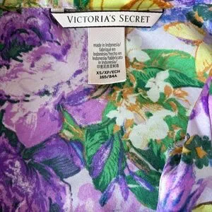 Victoria's Secret | Intimates & Sleepwear | Victorias Secret Limited ...